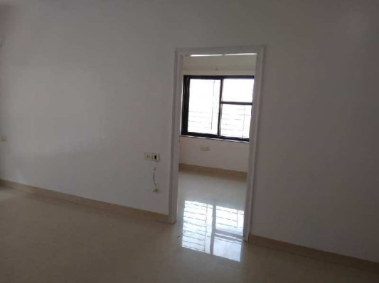 Palm Court Complex in Chincholi Bunder, Malad West, Mumbai by K Raheja ...